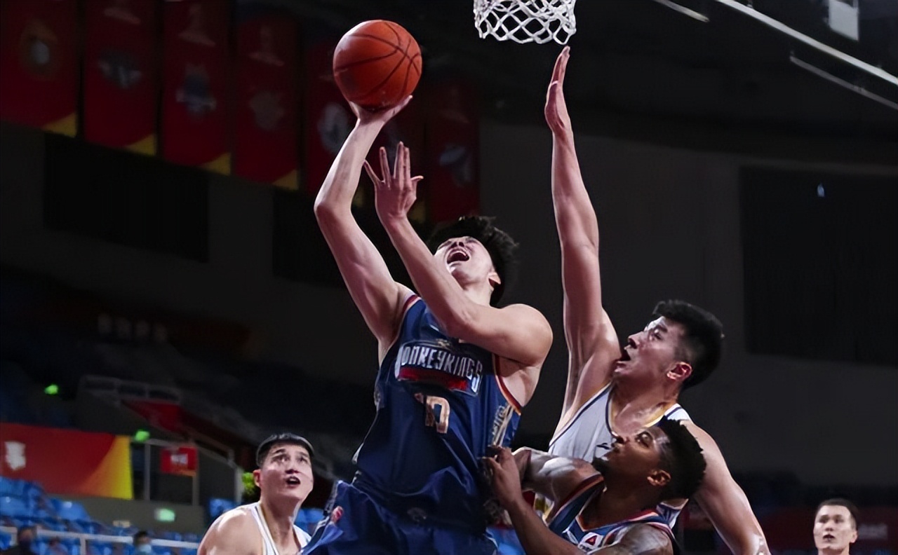 16 points!19 points!After serious discussion, what is the backcourt ...