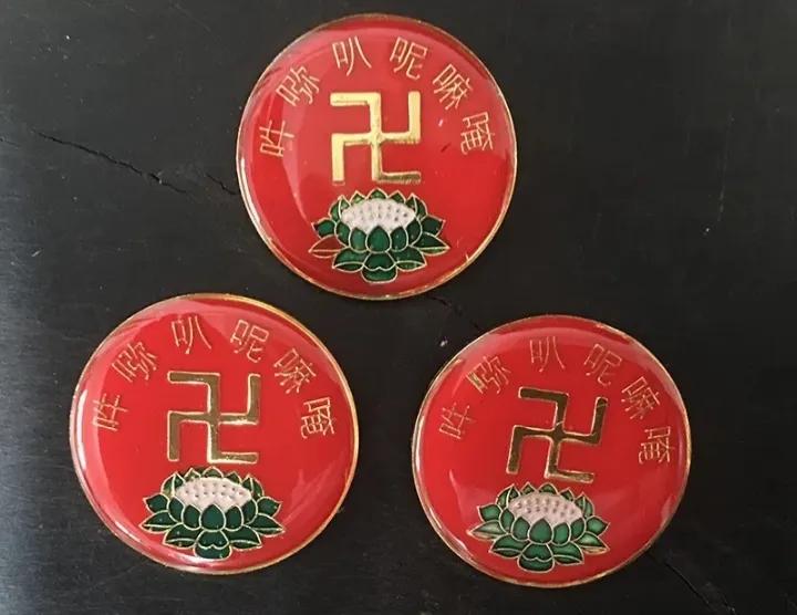 The Character "Swastika" on Buddha Statues and Its Meaning - iMedia