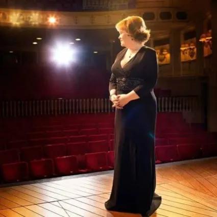 Entertainment Star: Aunt Susan's Dream - iMedia