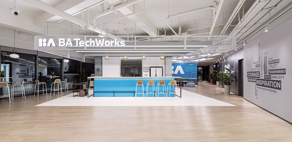 Modern and simple Nanjing BMW & ArcherMind BA TechWorks office design ...