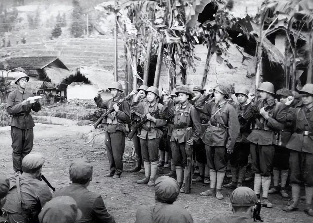 [Old Stories in Southern Xinjiang]Blood book invites the battle, kills ...