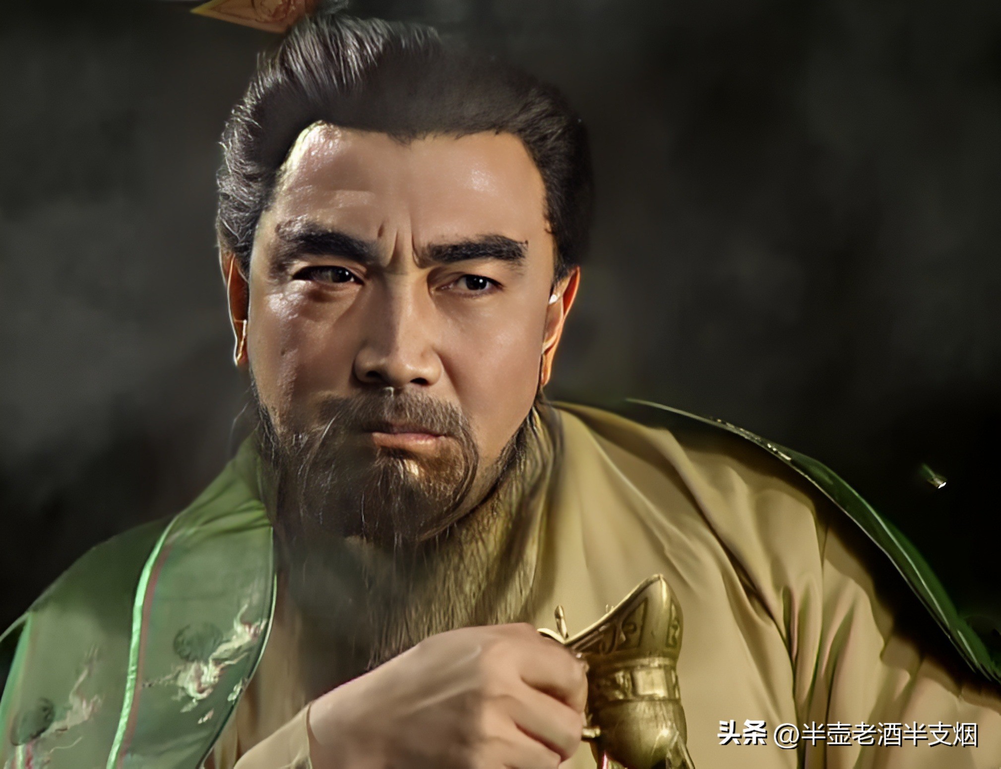 The battle of Xiapi Tushan in Xuzhou, Guan Yu Qinglong Yanyue sword ...