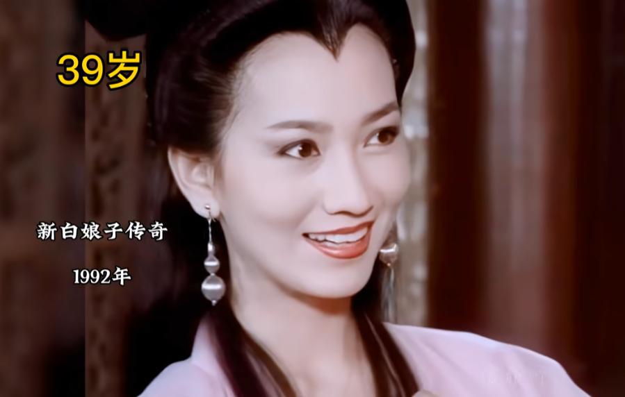 After Zhao Yazhi, Yang Yuying, and Yan Ni removed their makeup ...