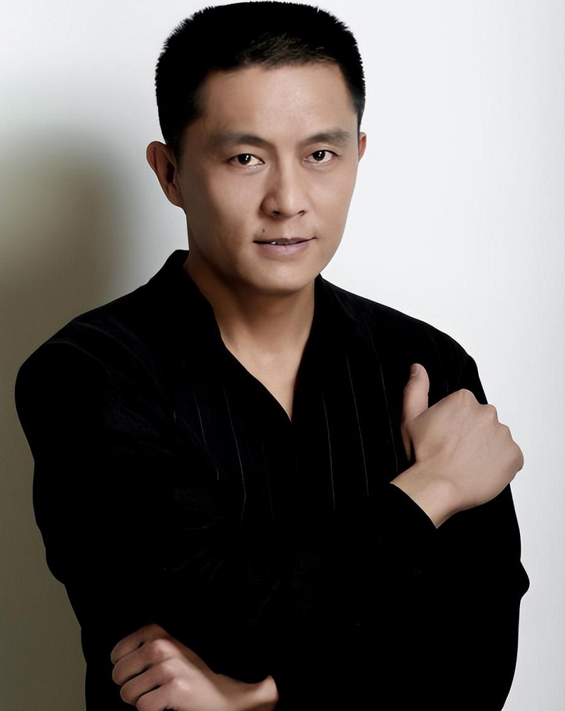 After breaking up for 20 years, Chang Rong married a young wife and ...