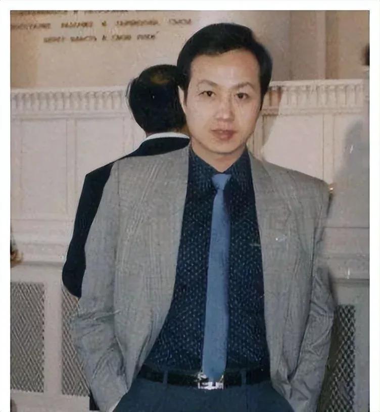 Luo Jing's 2004 Battle of the Gods: 12 pages of temporary manuscripts ...