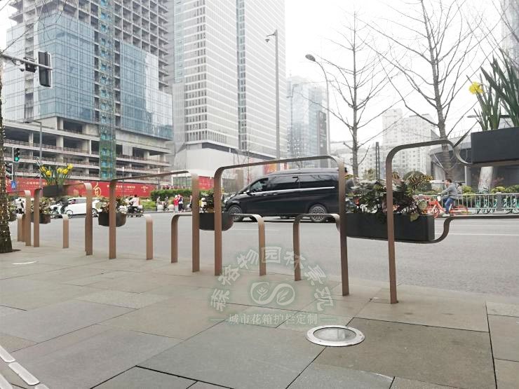 How to design a three-dimensional green flower box - iNEWS