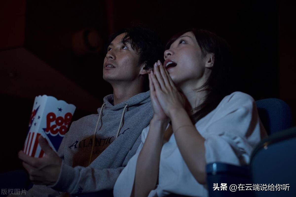Watching a movie alone depends on the mood - iNEWS