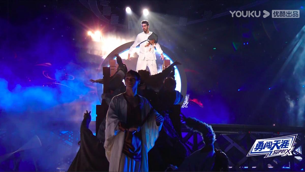 Overseas live broadcasts provide real-time English subtitles, and Youku ...