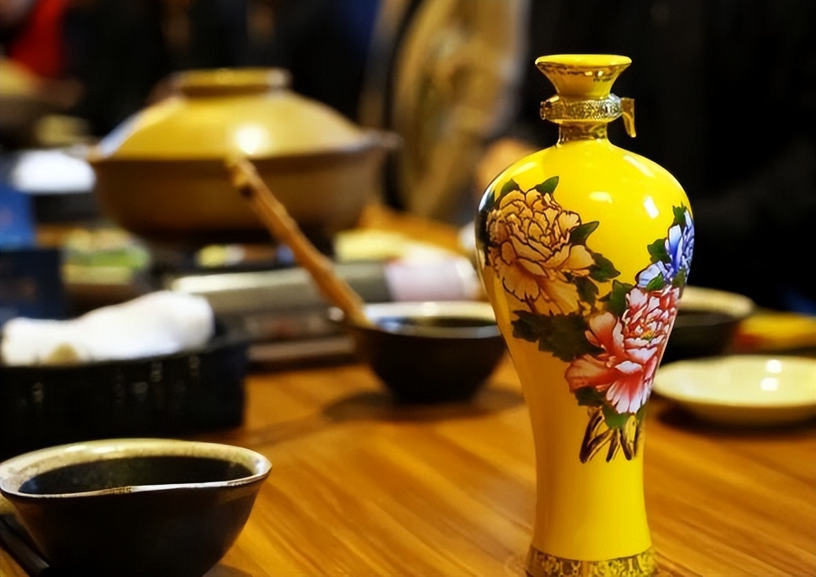 Convey the culture of Xifeng wine with heart, and show the charm of ...