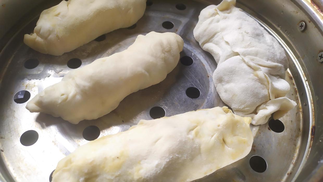 Vegetable python, fry a layer of crispy skin in a pan, the taste is ...