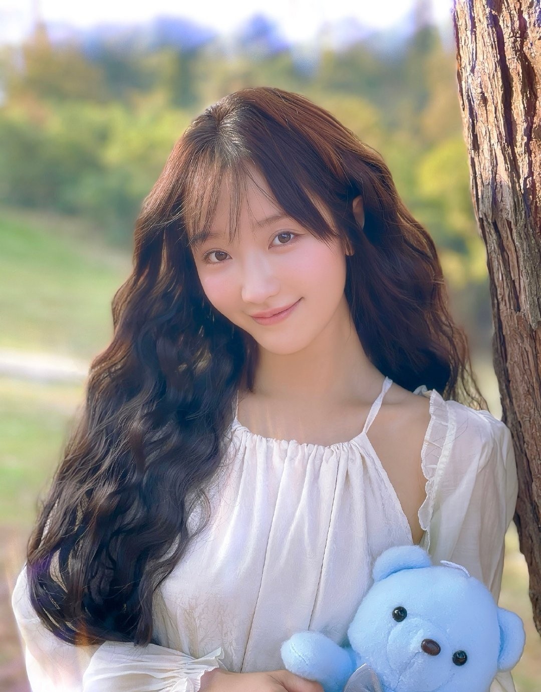 Guo Jingyu won [Hou Men Youxi], the screenwriter of Soul Ferry matched the props of Zhen Huan's ...