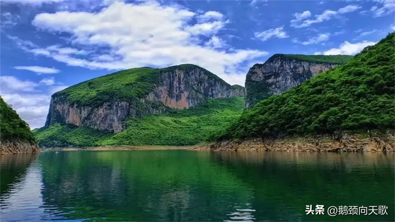 Enshi Qingjiang Babaili Gallery, Tujia Mother River, the three sections ...