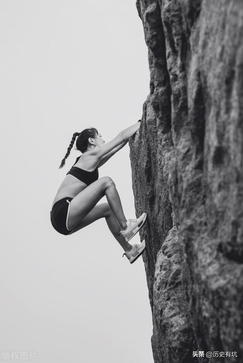 Why did Pan Yan in "Ordinary Road" fall down from the beginning? not ...