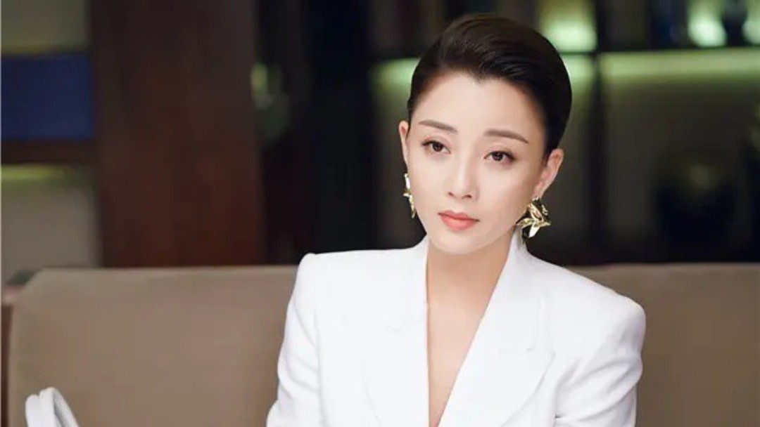 Pan Yueming and Xiao Yang join forces, starring Yin Tao and Zuo Xiaoqing. "Forty" is exciting ...