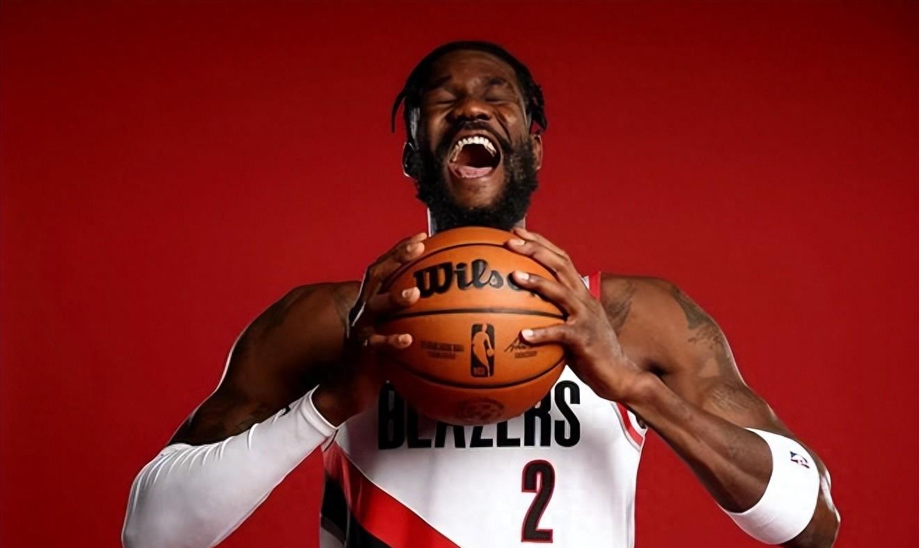 Ayton confused about team selection? Coach: He will get more ball ...