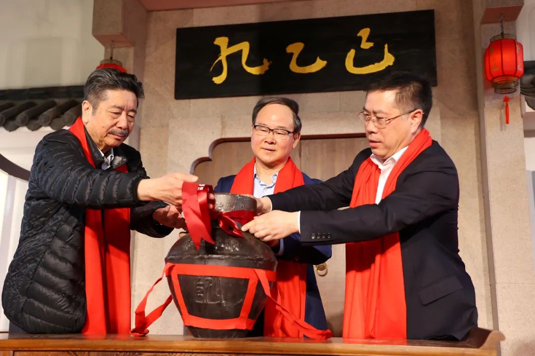 Jiao Guoqiang returns to rice wine with a new blueprint after closing ...