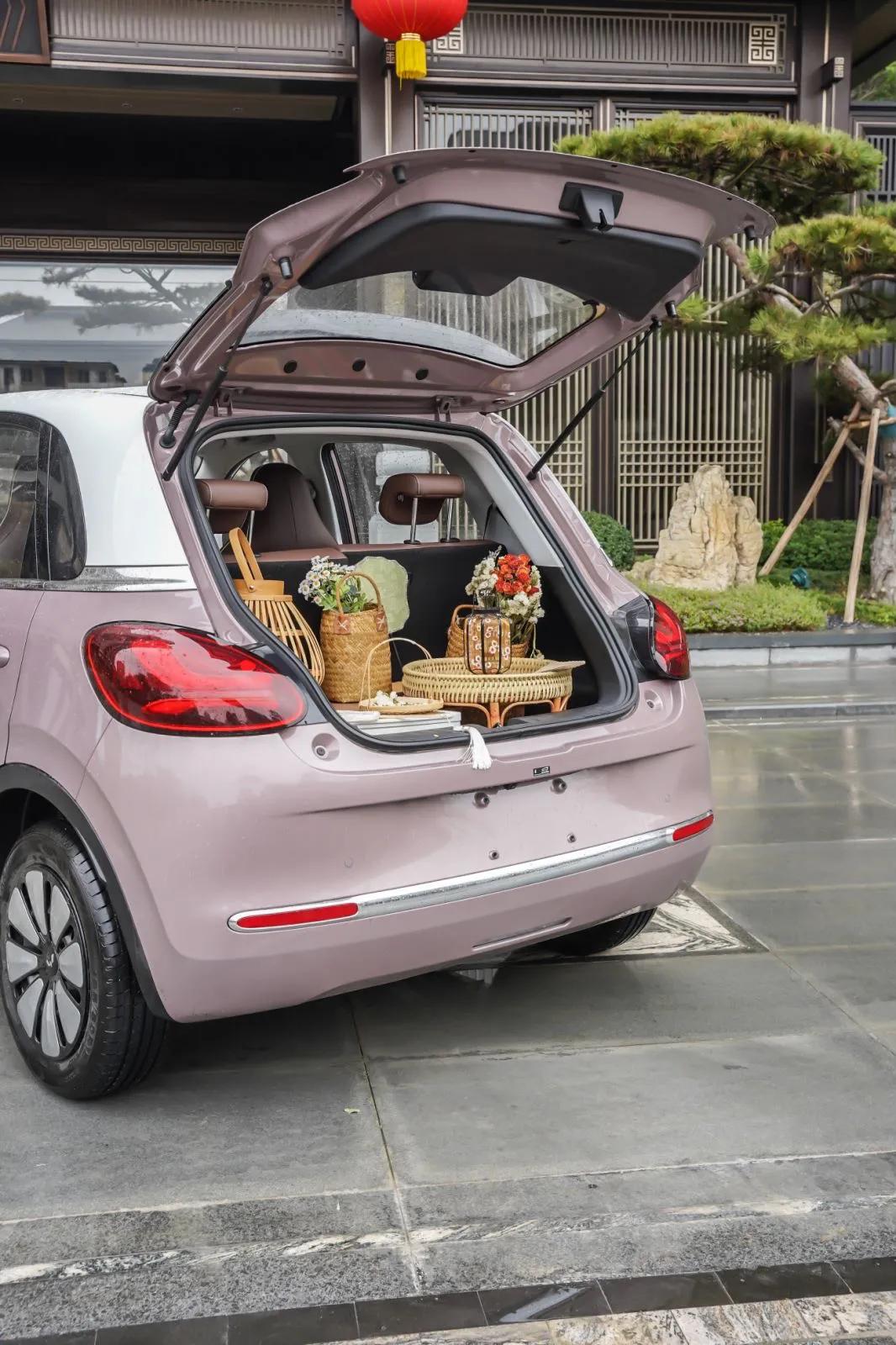 nice tail design - iNEWS