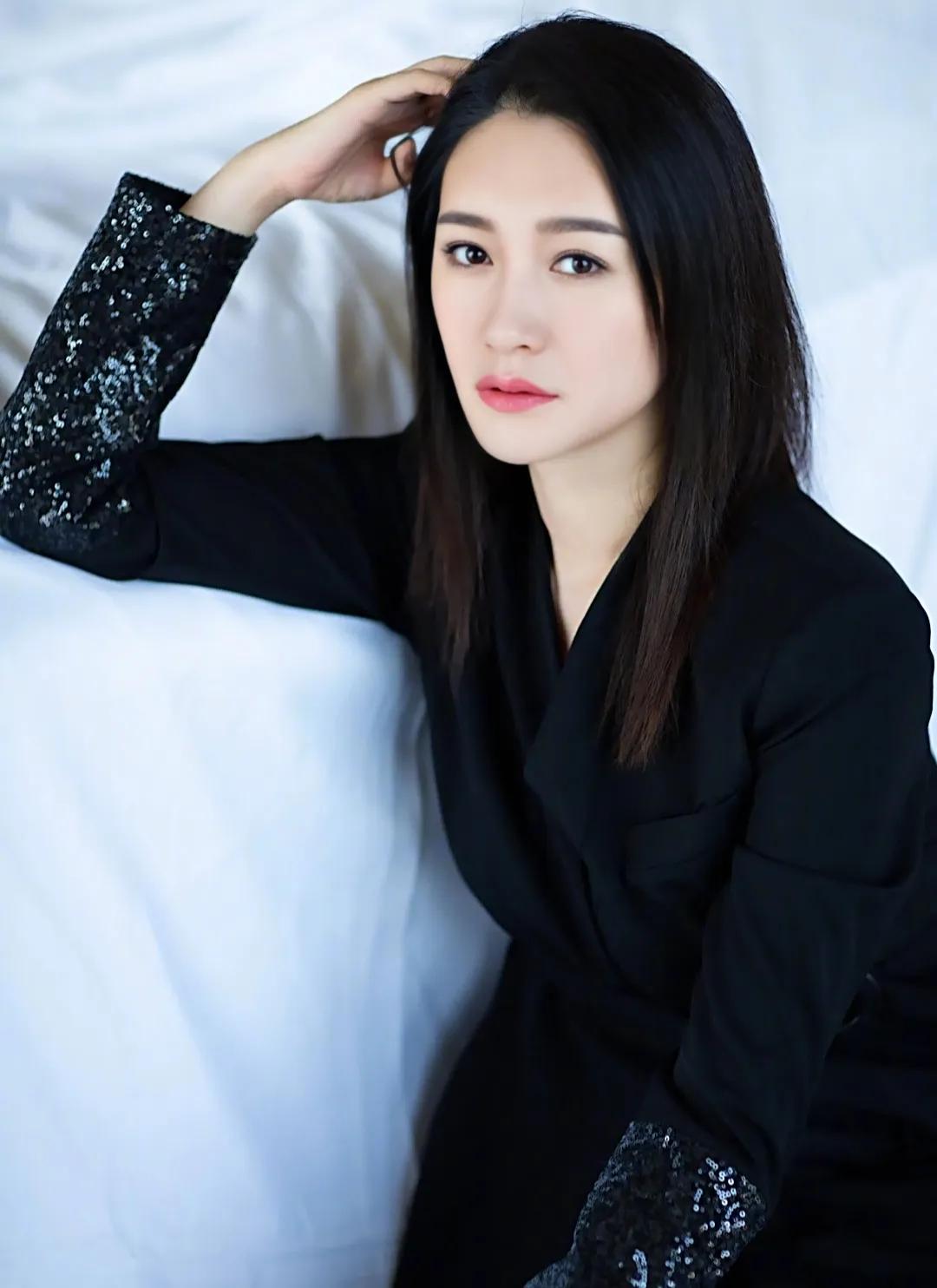 Li Xiaoran is so charming - iMedia