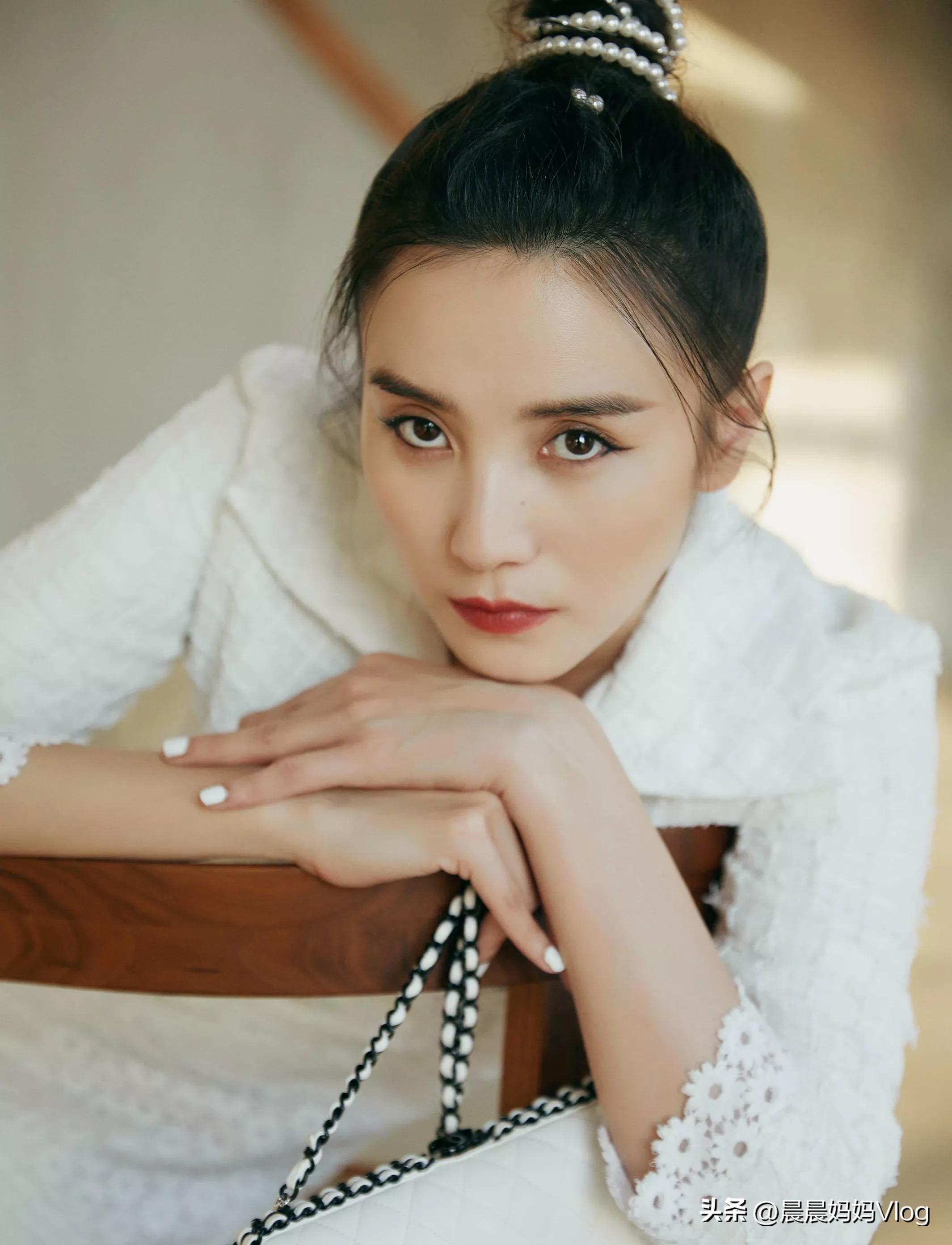 Share pictures——Goddess of Temperament Song Jia - iMedia