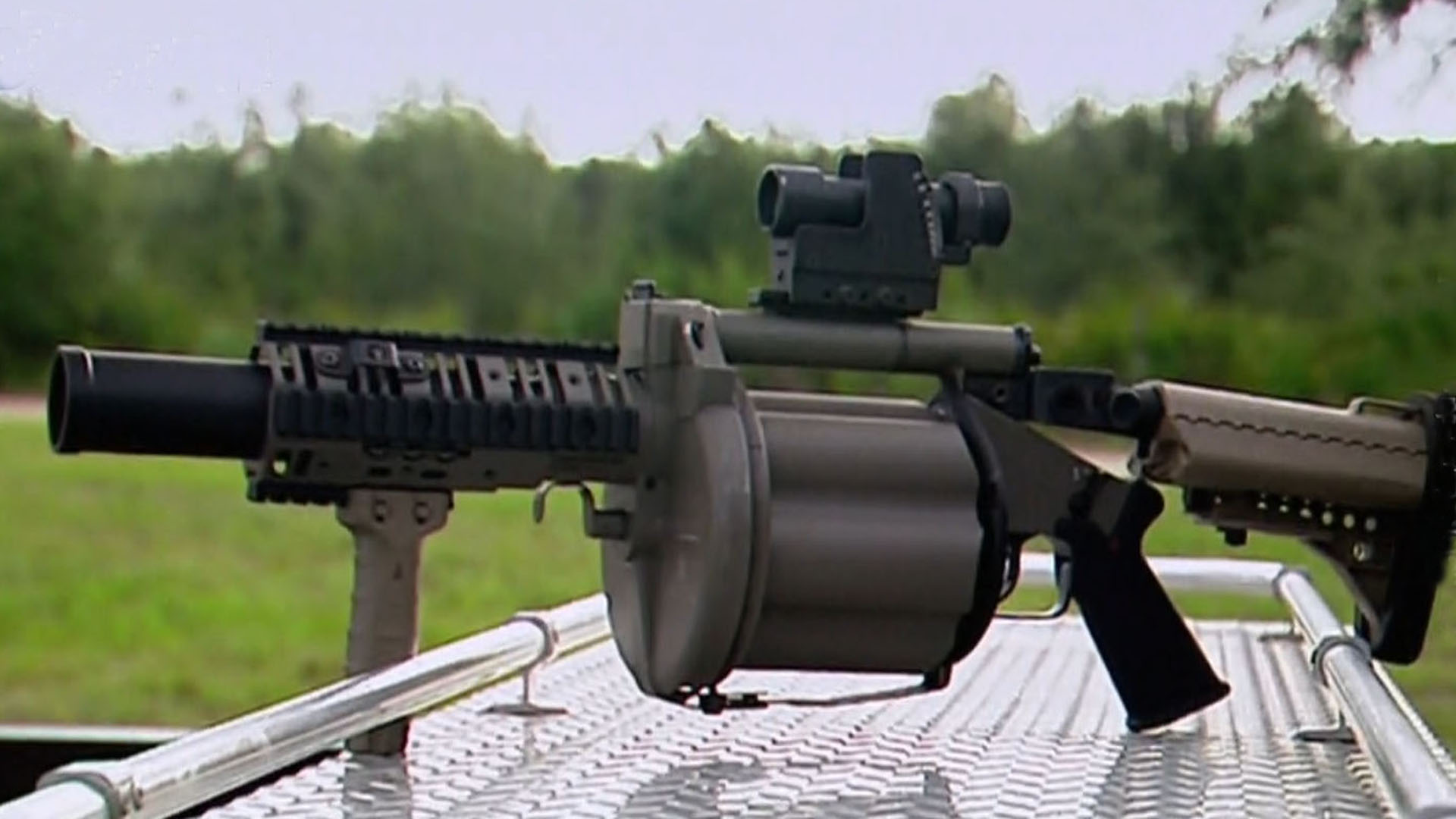 Detailed explanation of the advanced weapon Hellhound grenade launcher ...