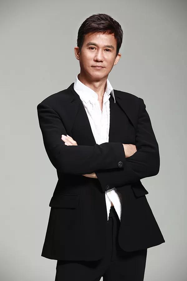 Hong Kong star Li Zixiong lives in a hotel and thinks: Star life is not ...