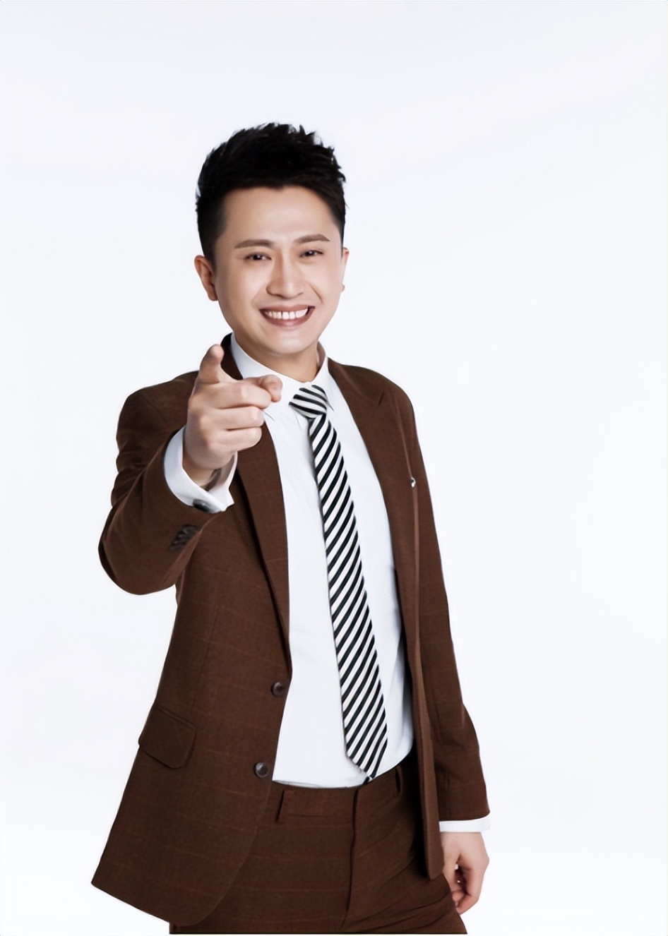 Host Yang Fan: Married ordinary wife Li Songqi, gave birth to two ...