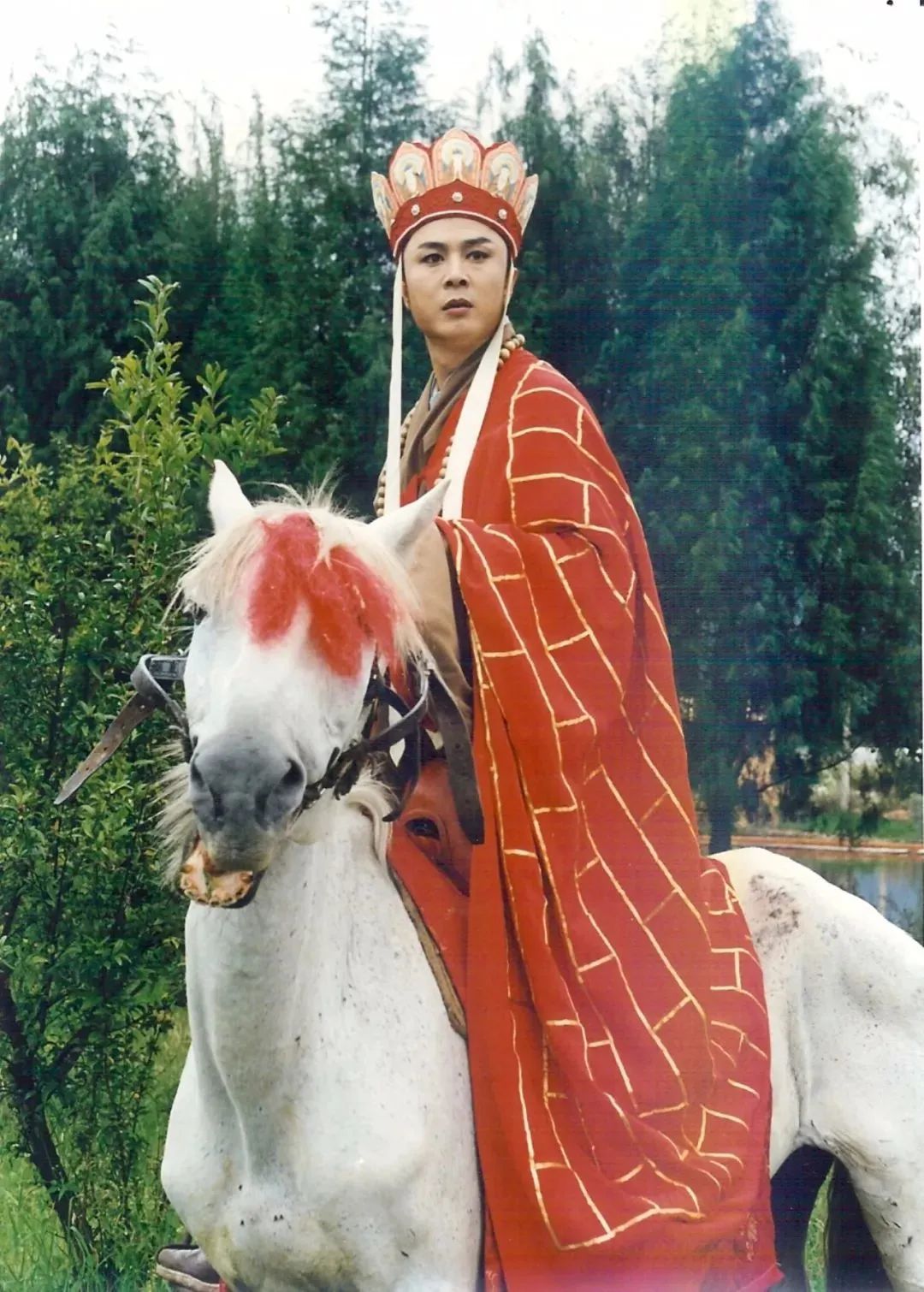 Tang Seng is always dragging his feet, why is his status higher than ...