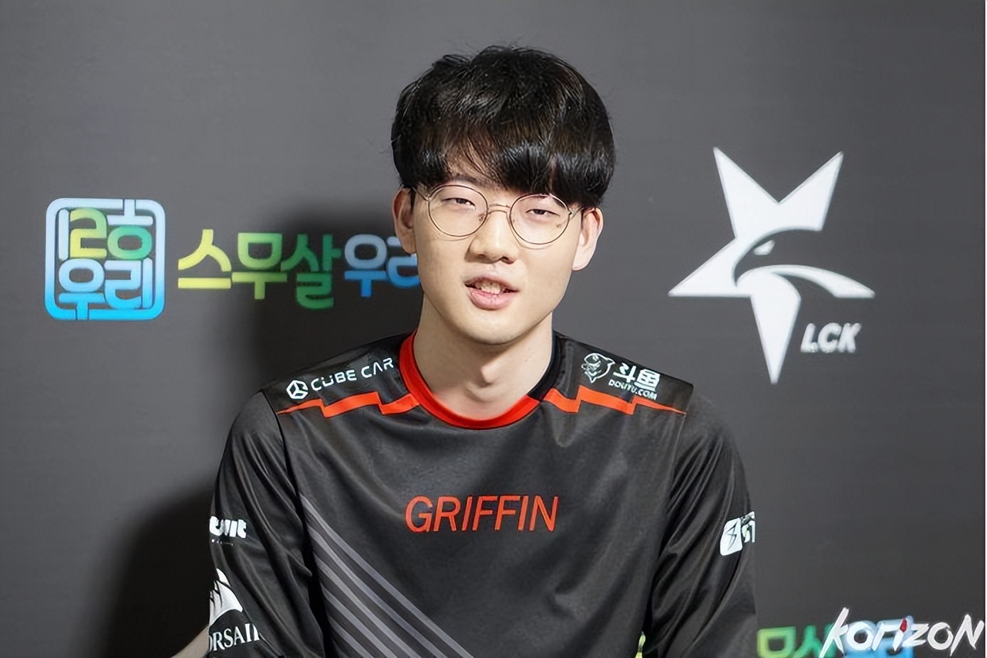 V5 coach Han Yi started a group Doinb.How did Grandpa Lu forget about it?You can't want ...