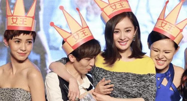 5 "extremely embarrassing" star group photos in the world, which one ...