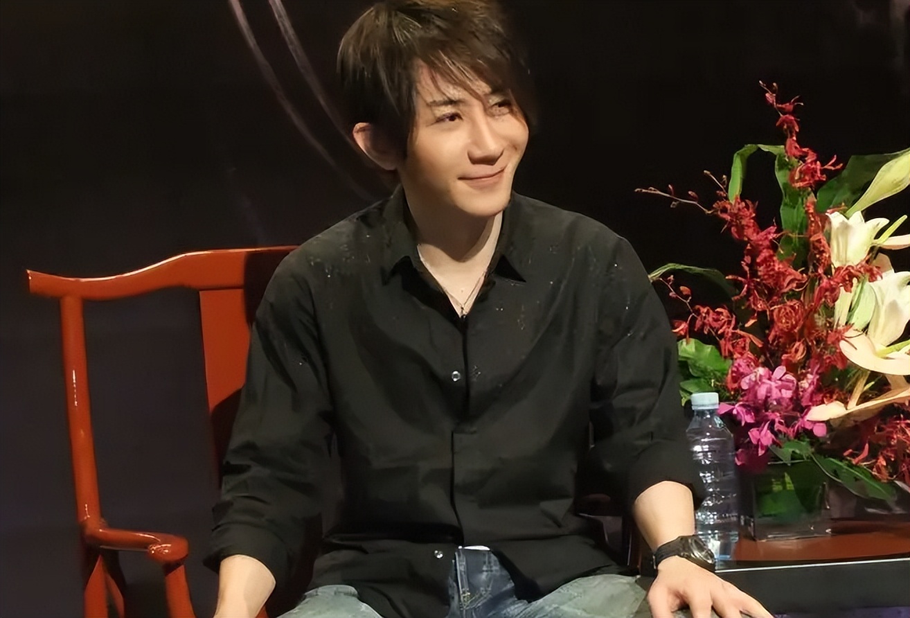 There is a kind of "plastic surgery" called Liu Qian famous, the magic ...