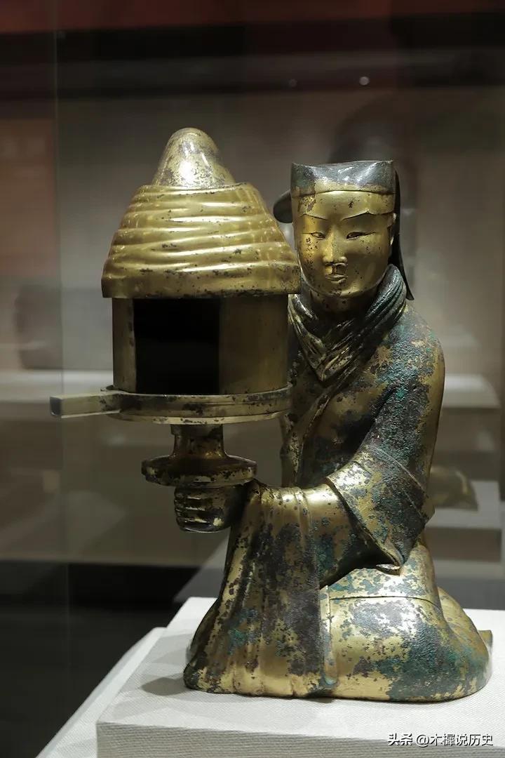 Changxin Palace Lantern: "Bringing a beam of distant light from the ...