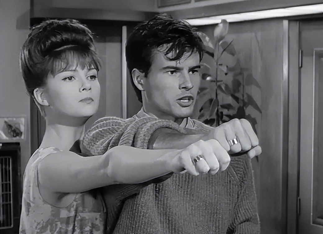 "Merry Woman" makes people think deeply about the importance of ...