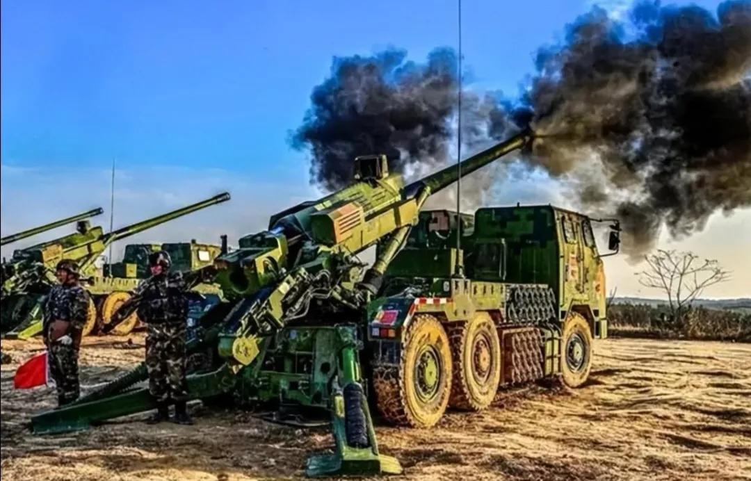 "The 203mm cannon restarts! One cannon can penetrate the other side of ...