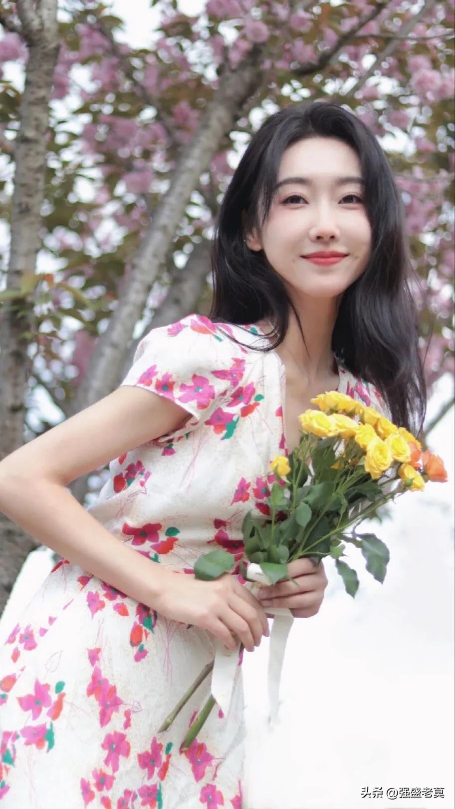 Xuan Lu stunning photo - iNEWS