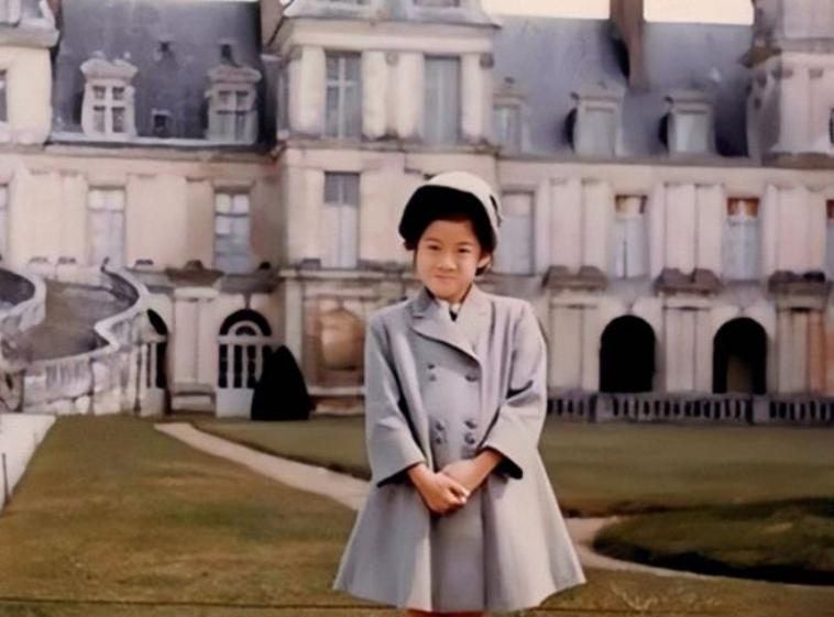 Billionaire Wang Weiwei: 73-year-old selfie looks like a girl, but she ...