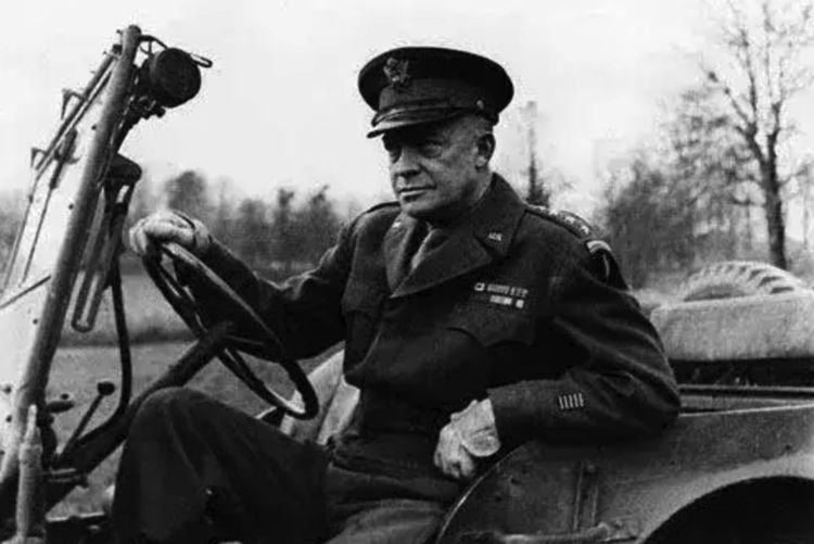 From five-star general to US president, Eisenhower's legendary life - iNEWS