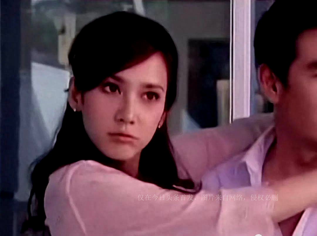 44-year-old snake beauty Aump: Sure enough, the top of the food chain is my sister - iMedia