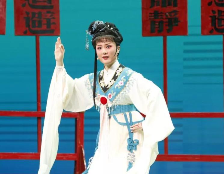 Yue opera star Sun Zhijun: divorced "Yue opera prince" Zhao Zhigang for ...