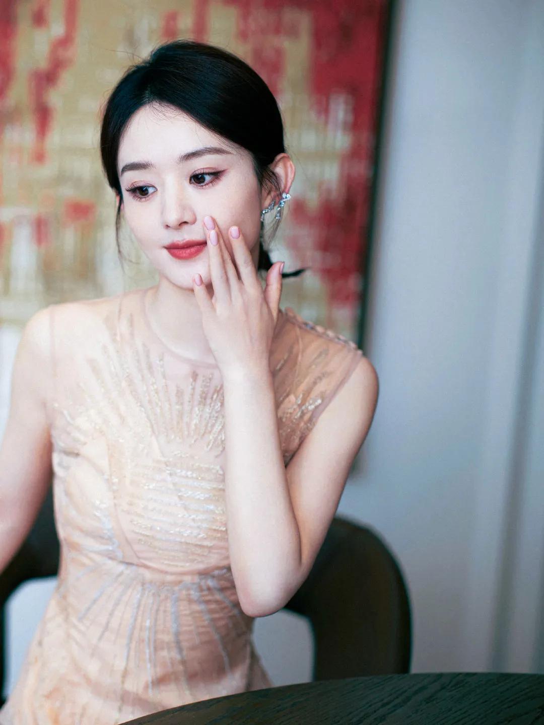 4.28 Atlas Zhao Liying Jin Chen Zhang Yuan Zhang Jiani Li Yunrui Xu Lu ...