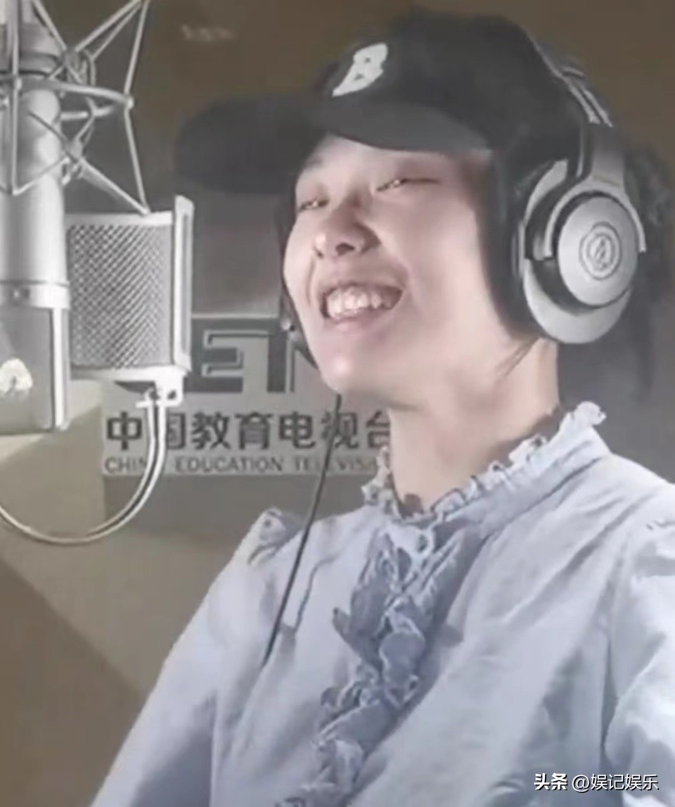 "Dig, Dig" Mr. Huang recorded a song on China Education Channel ...
