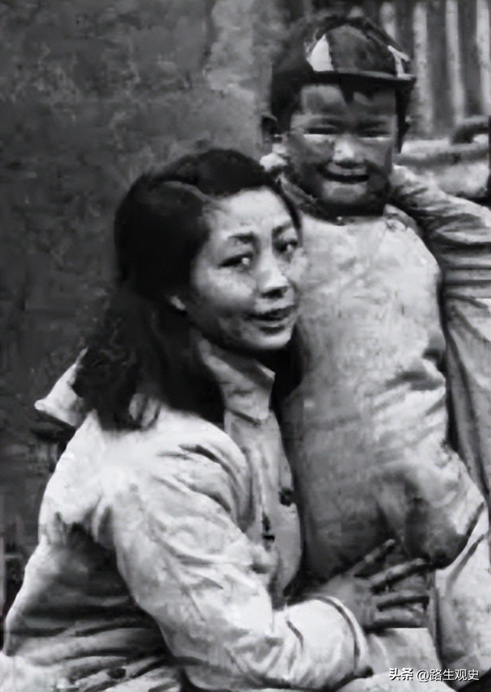 Lin Yueqin: Thought her husband died and married Luo Ronghuan, unexpectedly, her husband came ...