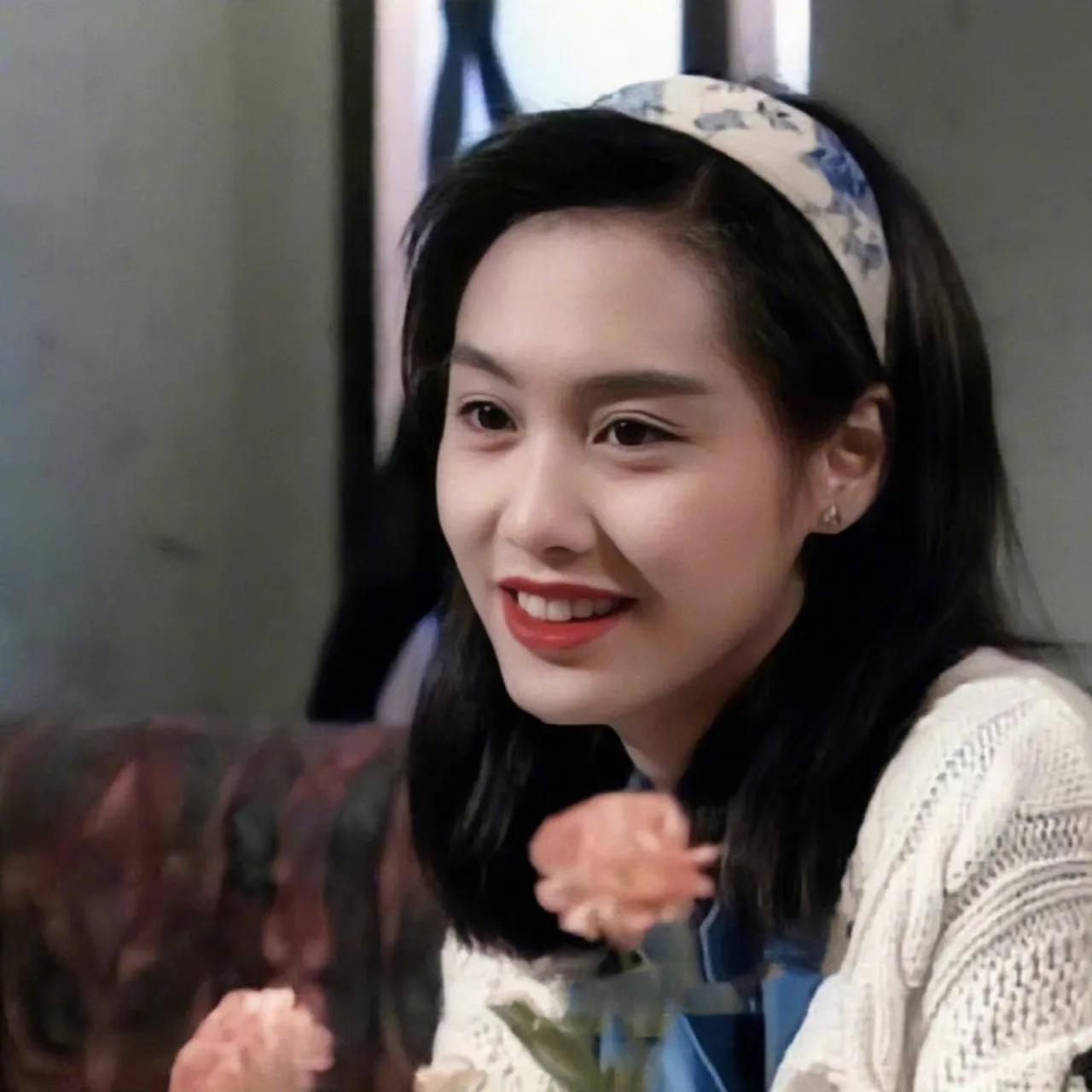 Athena Chu, from a young beauty to a big one, is a real temperament ...