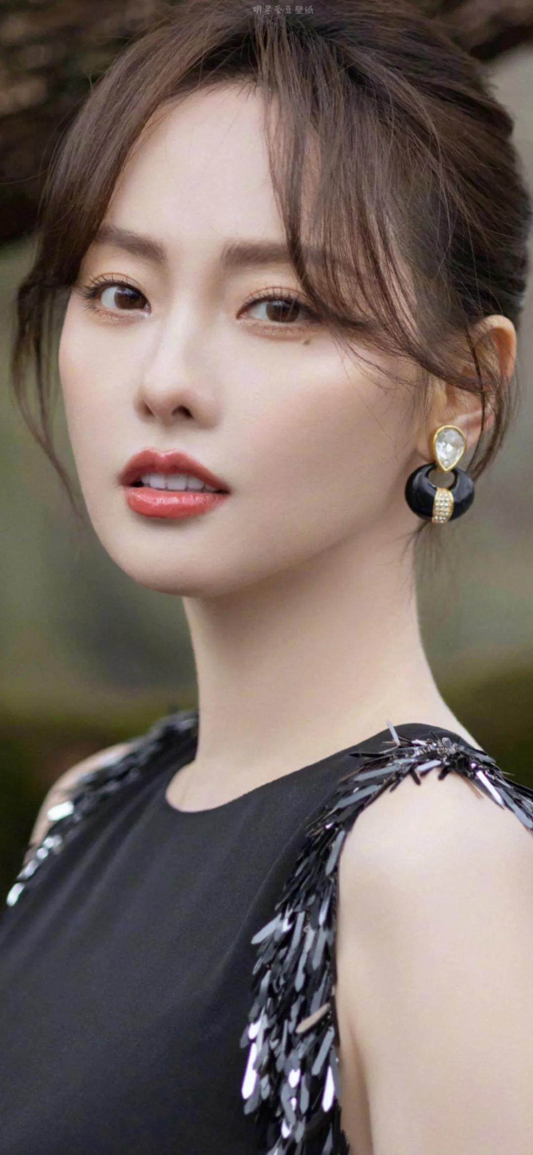 Zhang Jiani is very beautiful, but Huang Yaping is not pleasing in the ...