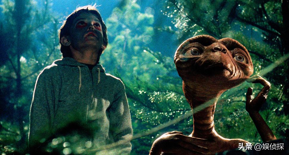 "ET Alien" a fantasy story that happened on the earth - iNEWS