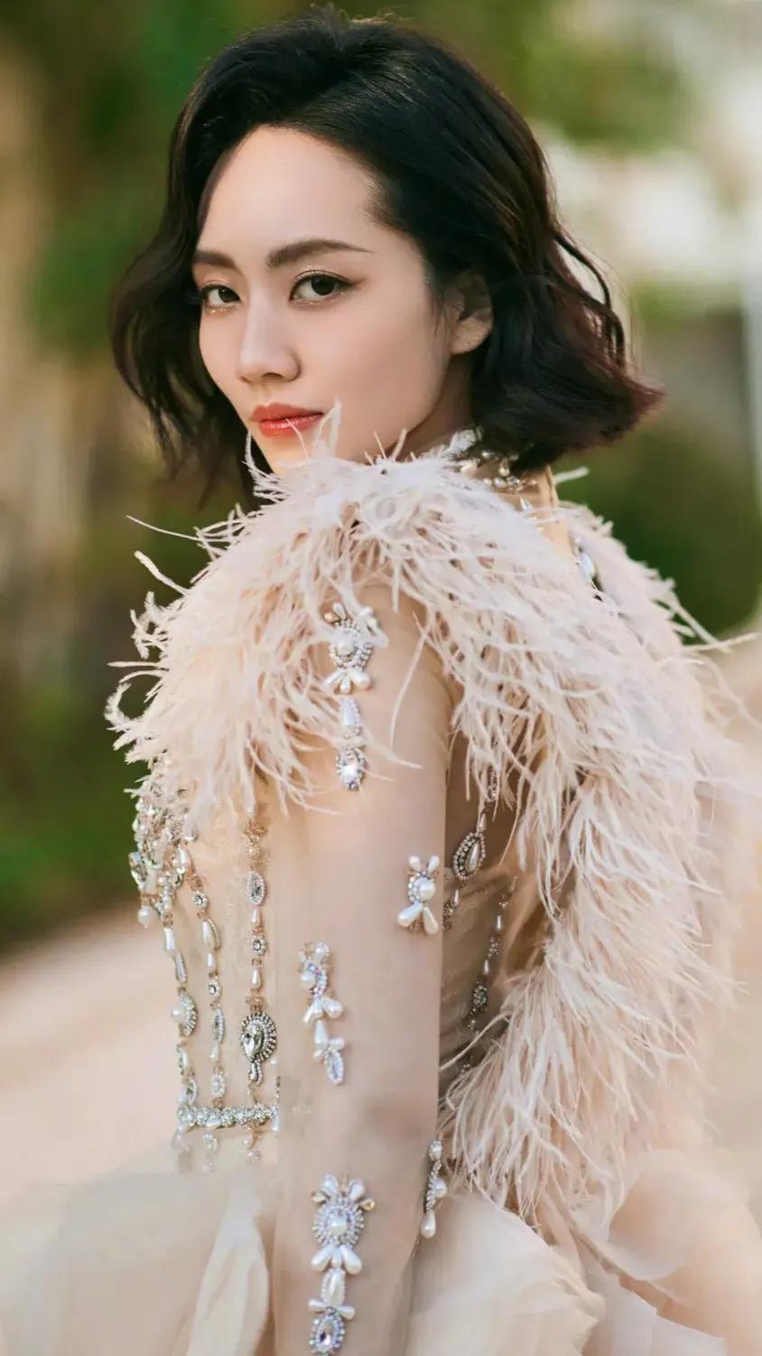 Liu Xijun. Wild beauty photos - iMedia