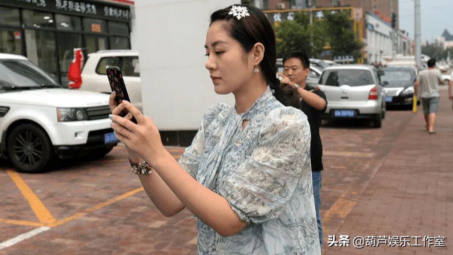 Bi Chang announced his withdrawal from Benshan Media, bluntly not ...