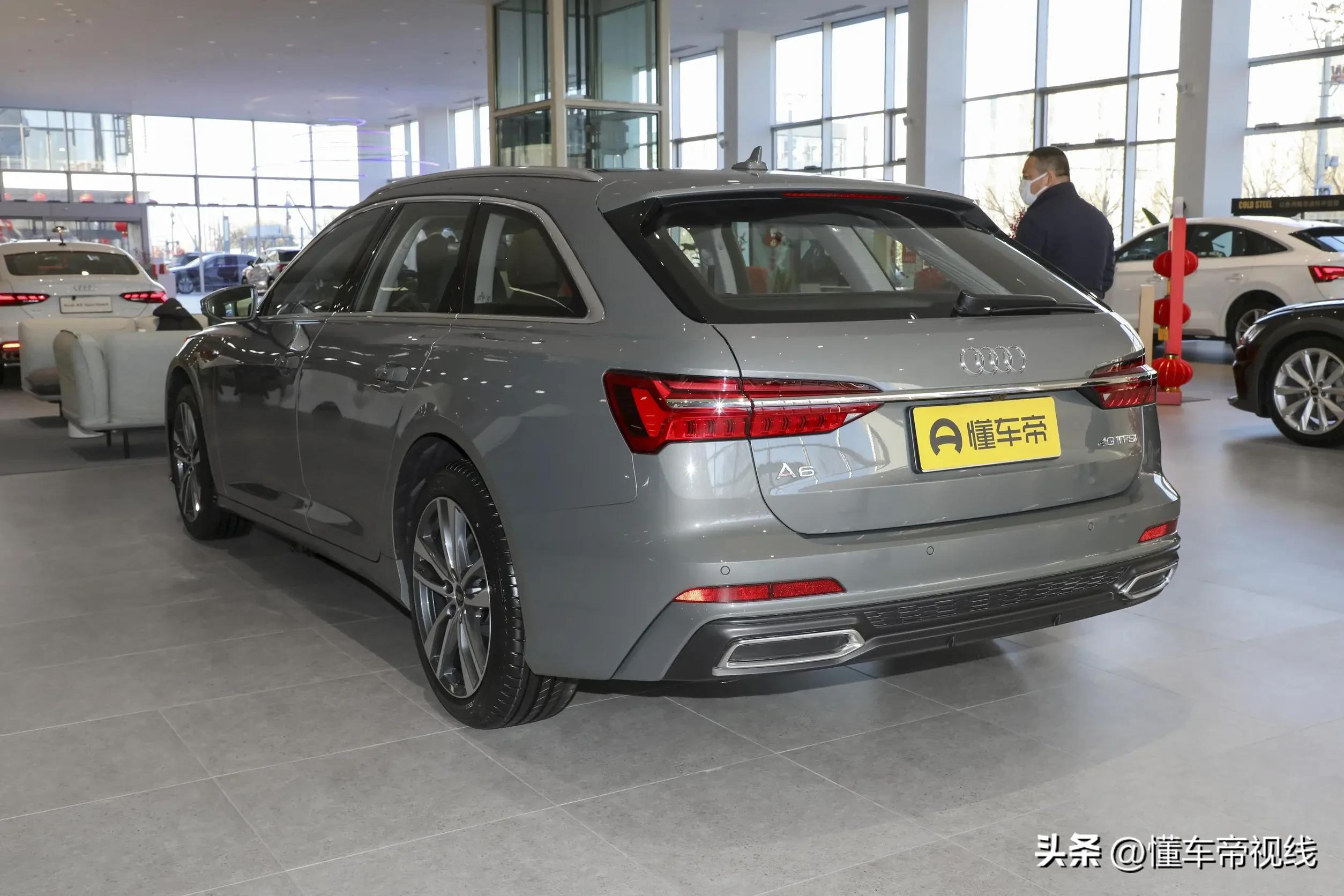 The quattro four-wheel drive is devolved, and the configuration of the ...