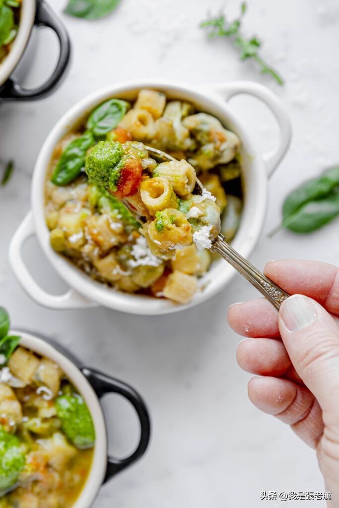 Simple cooking of Western food "Genoa Vegetable Soup" - iNEWS