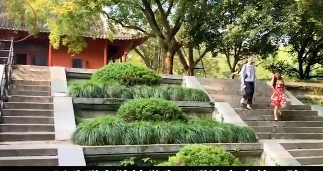 Emperor Kangxi personally inscribed the monument "Zhilong Tang and Song Dynasties" for the ...