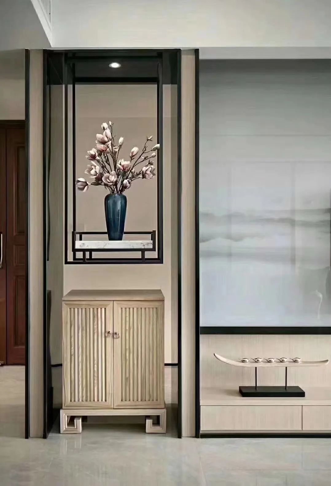 Light-colored wood veneer, simple but not simple, simple and ...